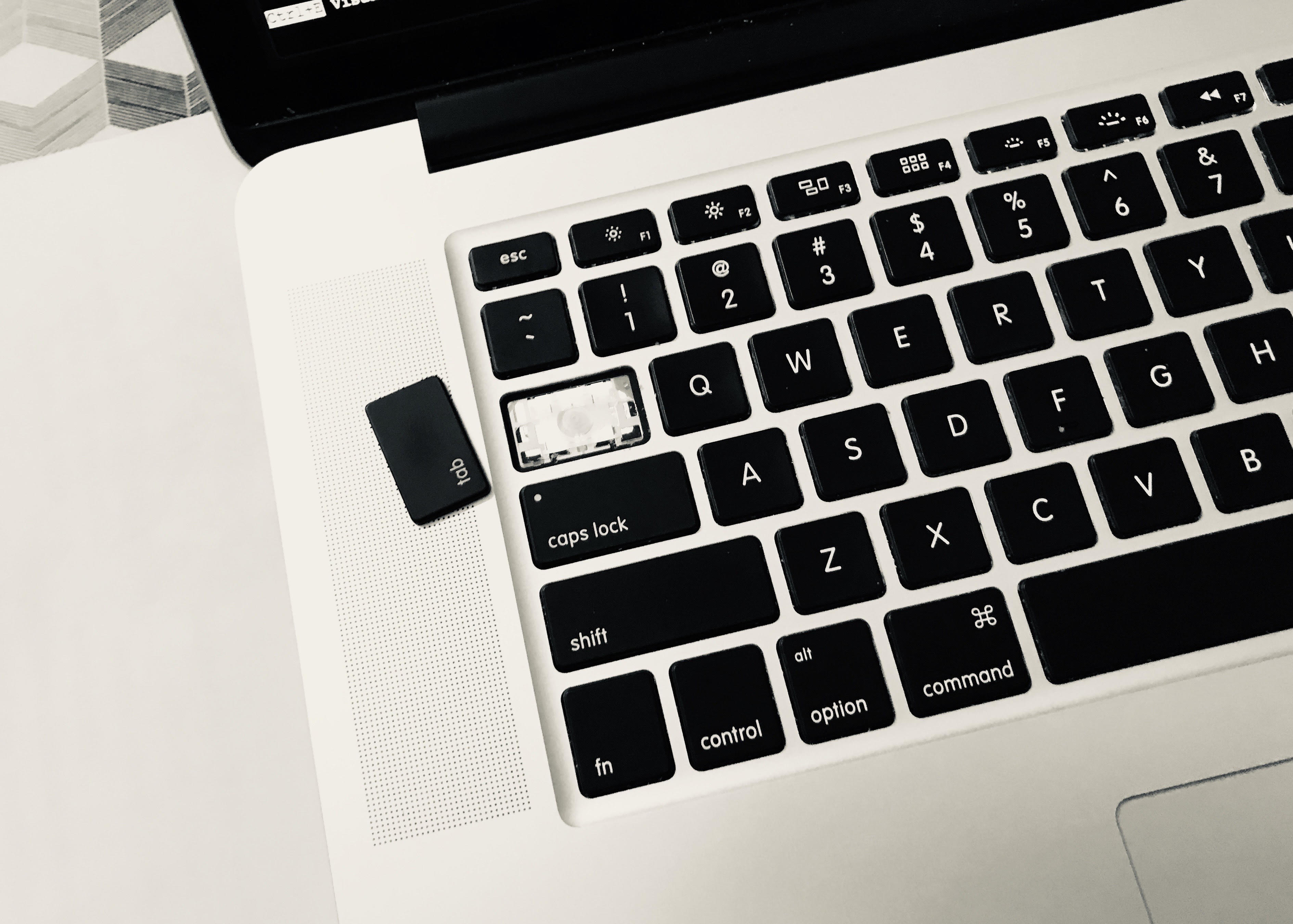 Cách mạng 0.4 của Neovim: Floating Window | Huy's Blog